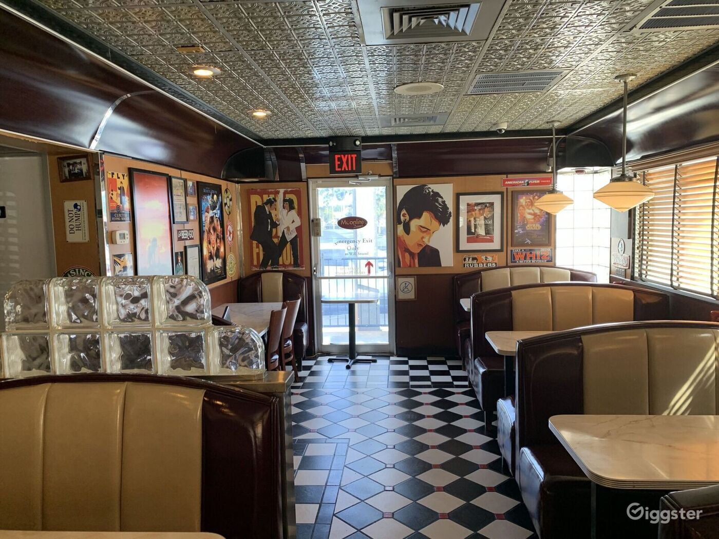 Amazing Old School Diner in Hollywood | Rent this location on Giggster