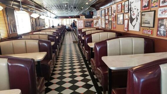 Amazing Old School Diner in Hollywood | Rent this location on Giggster