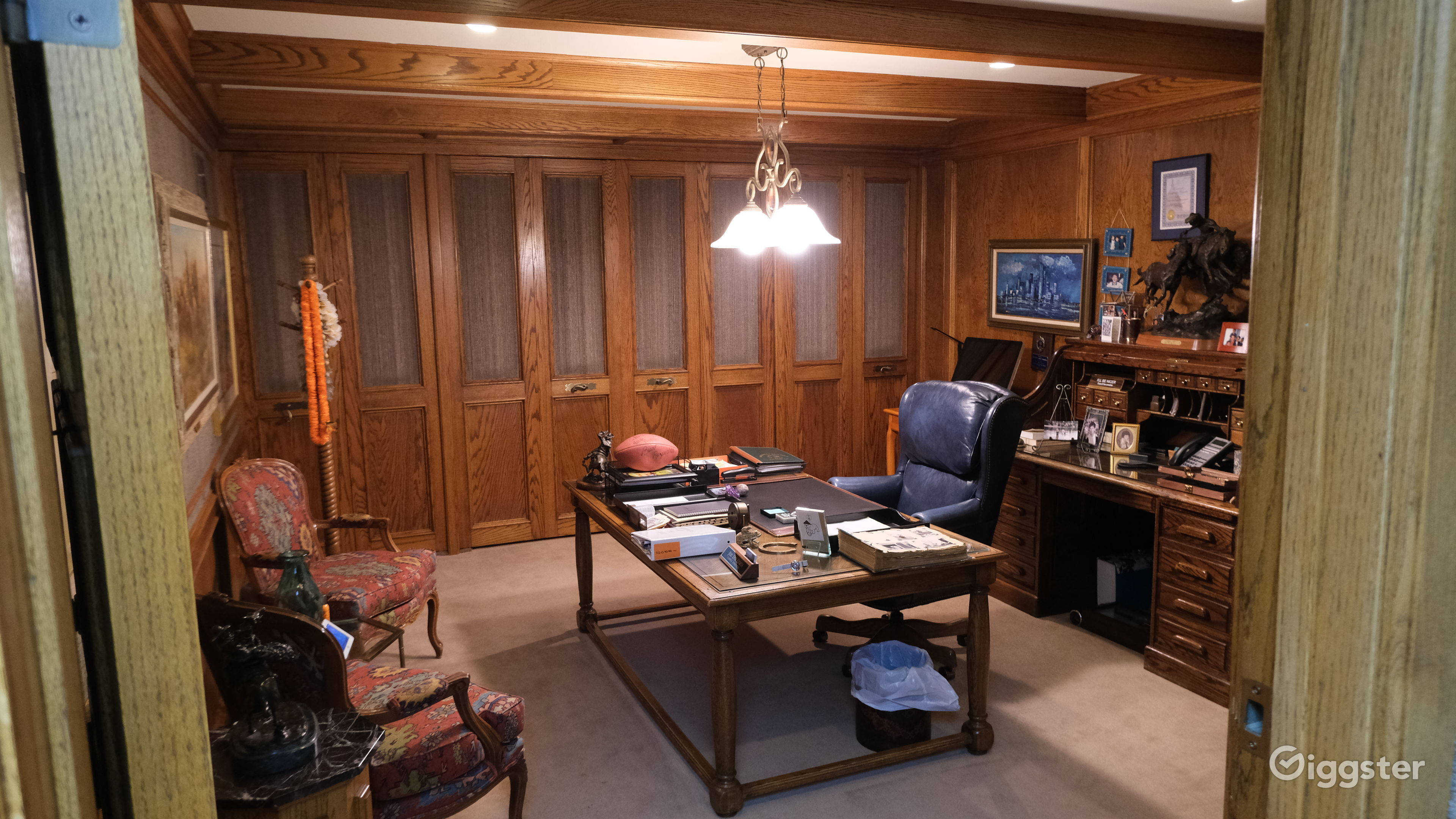 1970's Building with Vintage Office Setting | Rent this location on ...