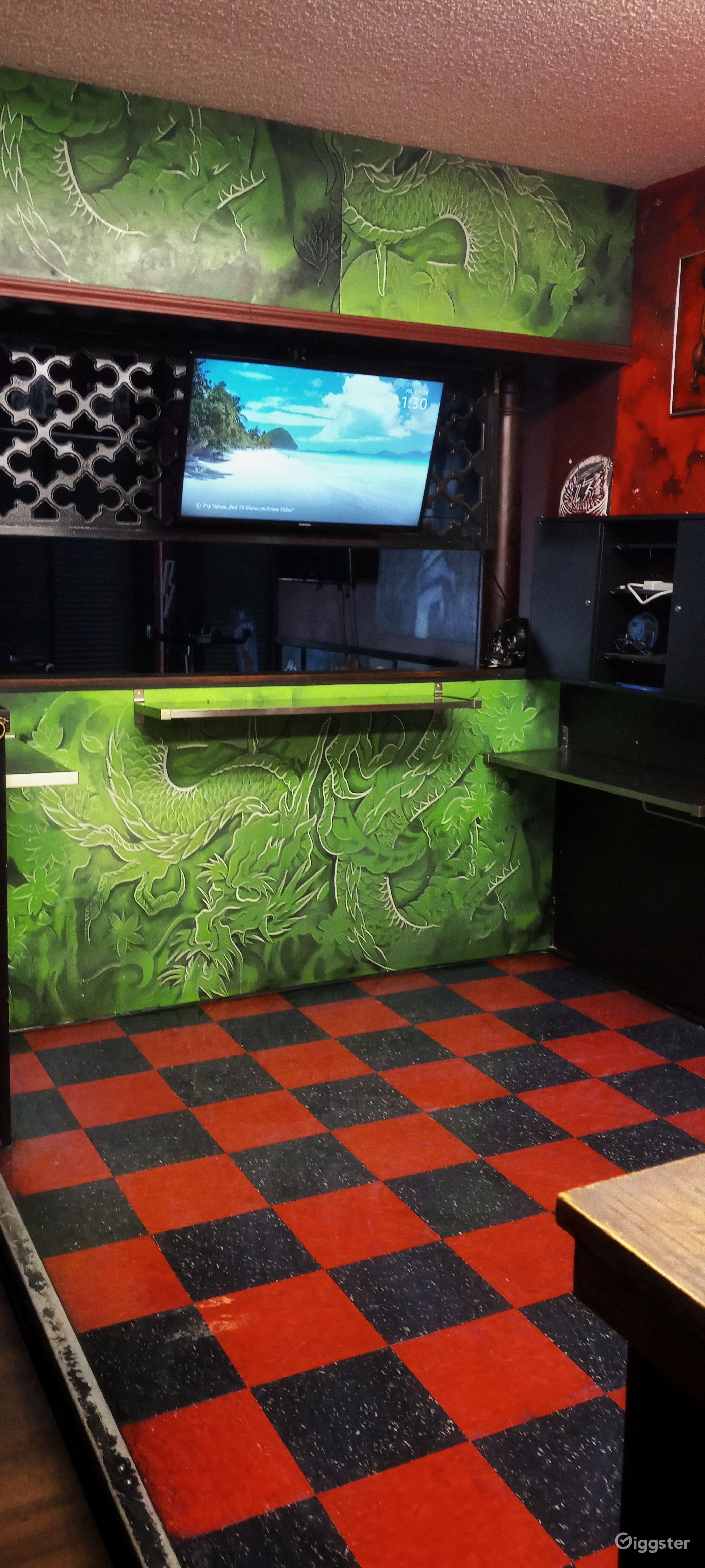 Tattoo Studio and Art Gallery Space | Rent this location on Giggster
