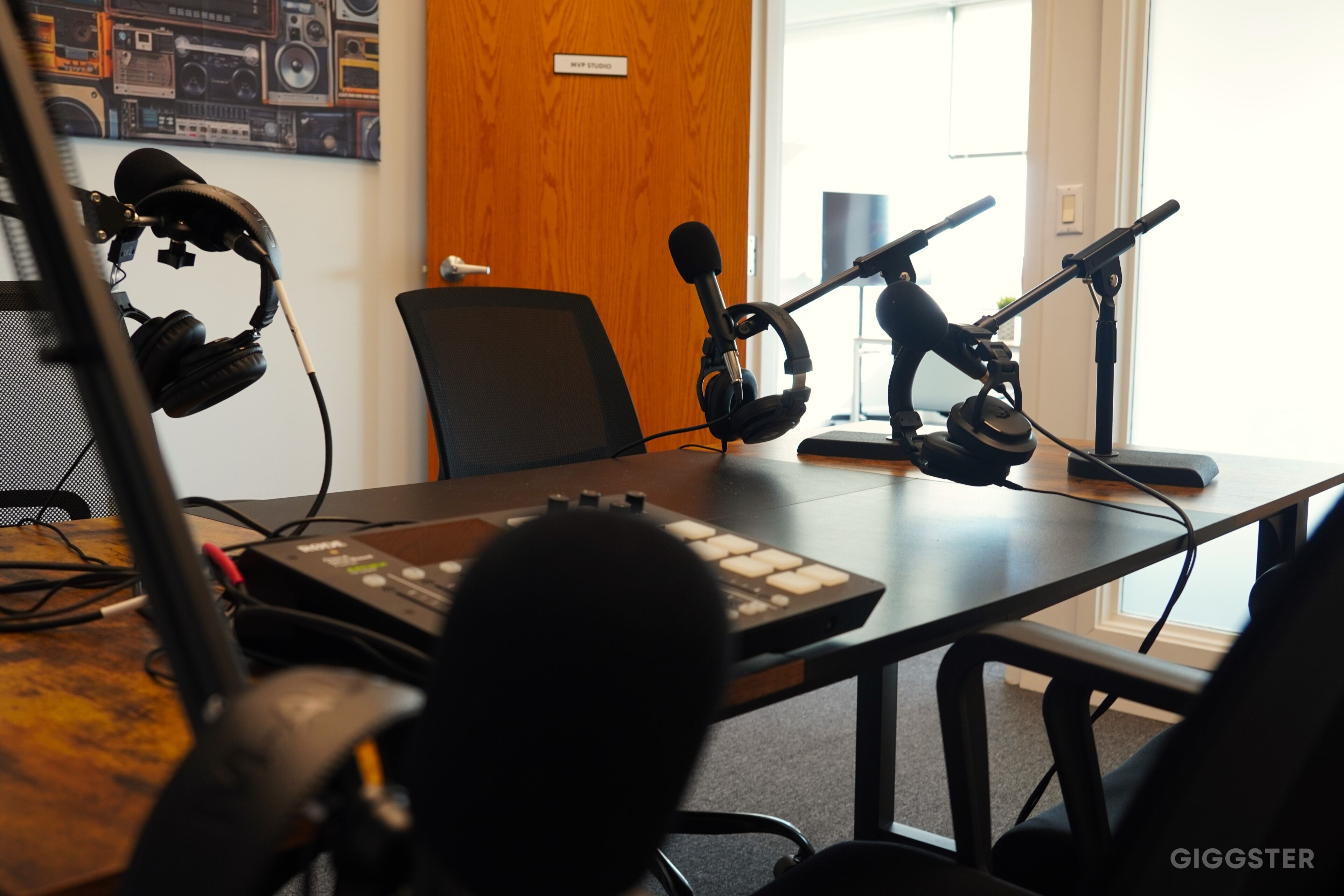 Hi-tech Podcasting Studio | Rent this location on Giggster