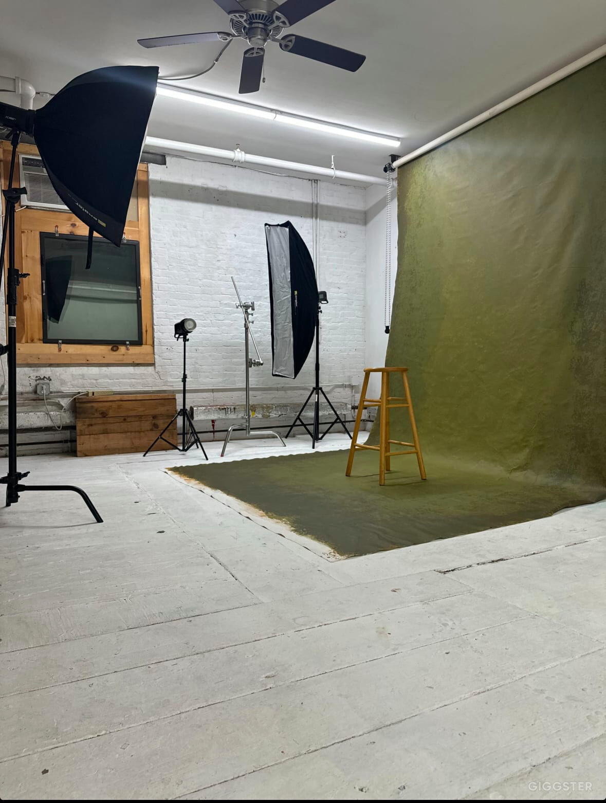 Industrial Daylight South Boston Photo Studio | Rent this location on ...