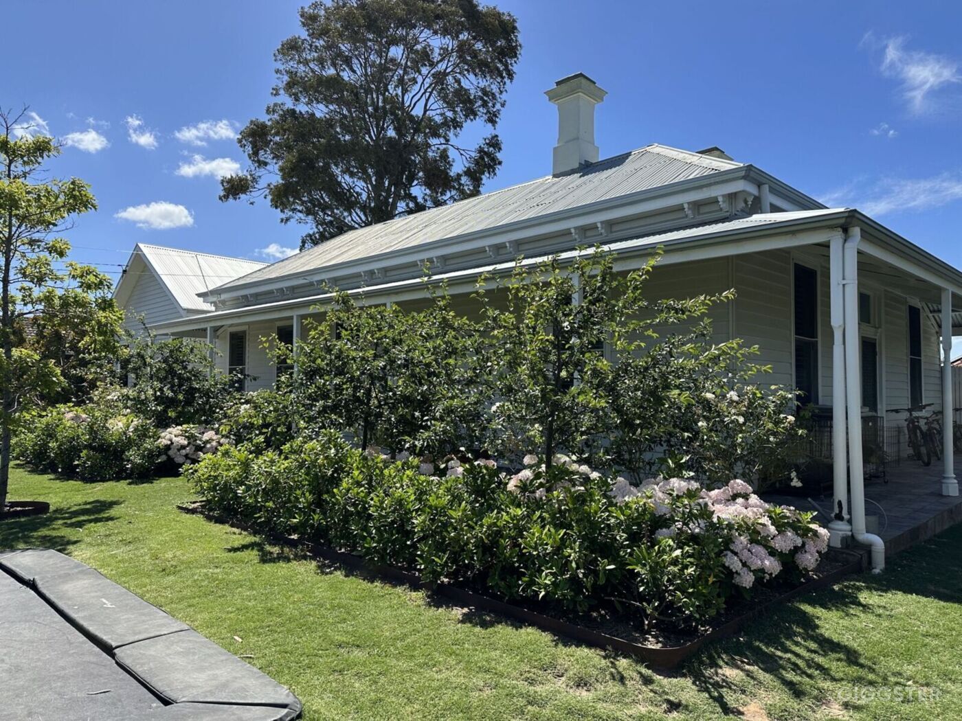 Oakfield, a classic, tastefully renovated home. | Rent this location on Giggster
