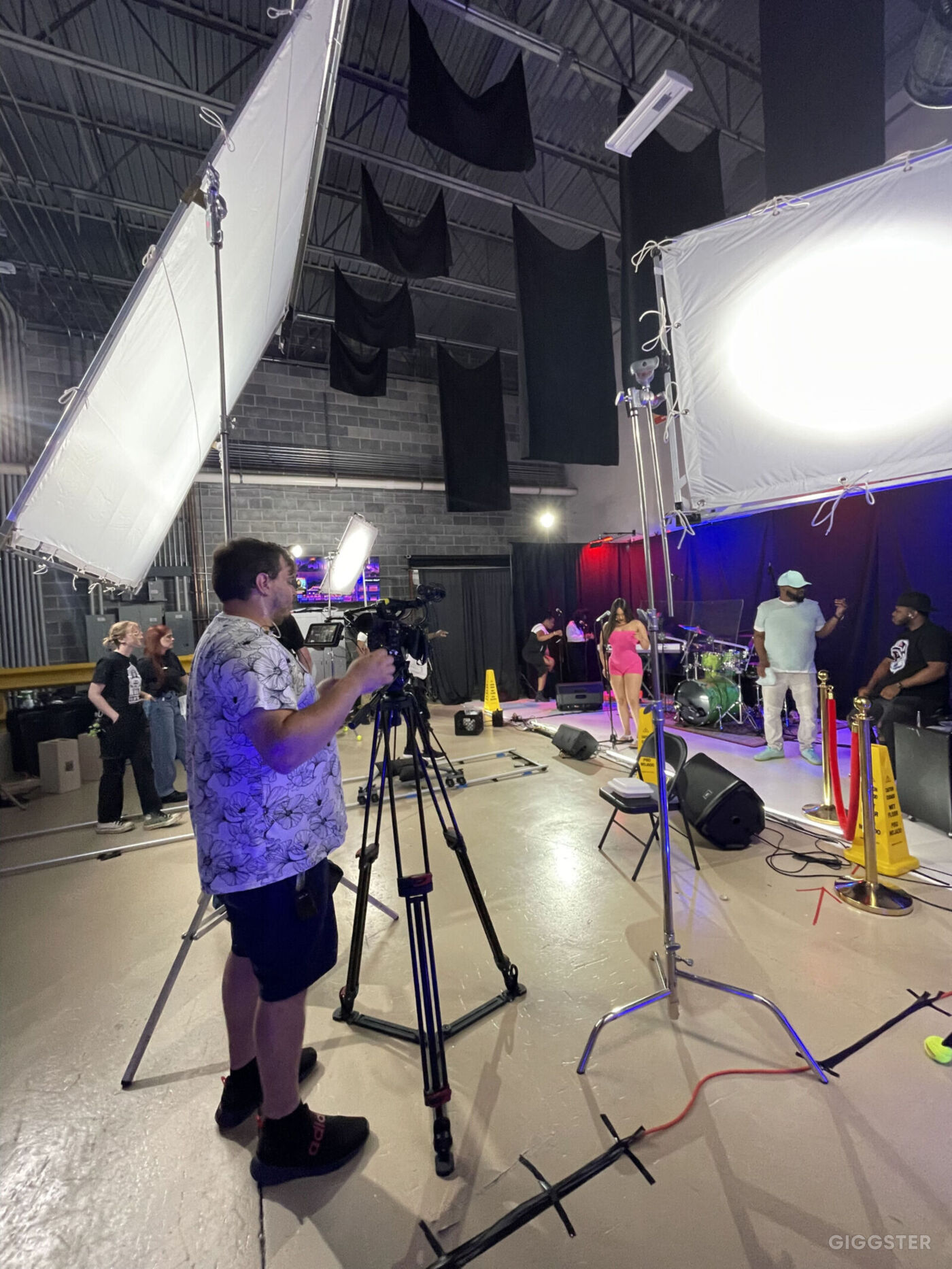 World-Class Photo/Video Studio in Cleveland | Rent this location on ...
