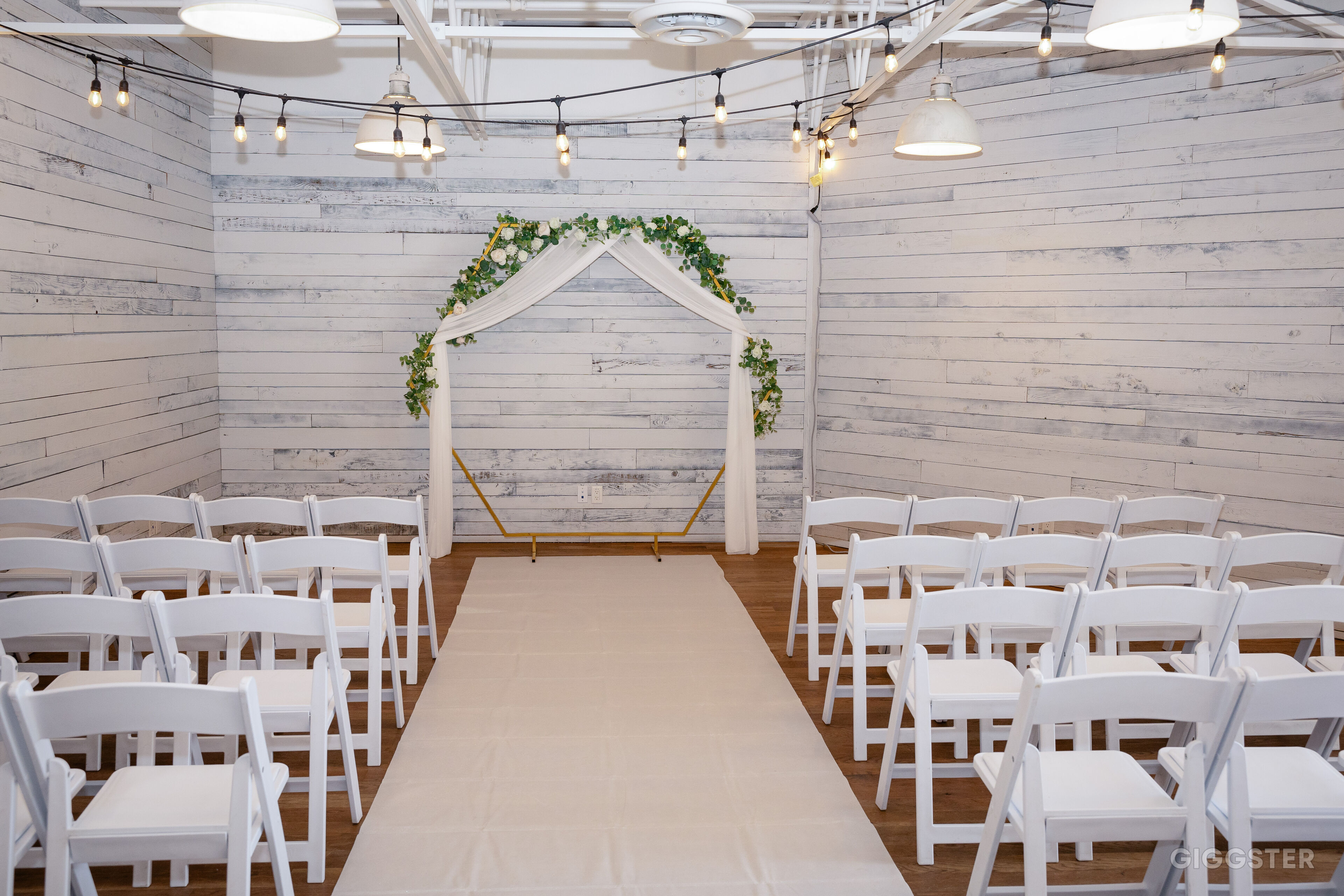 Stunning Farmhouse-Inspired Event Space | Rent this location on Giggster