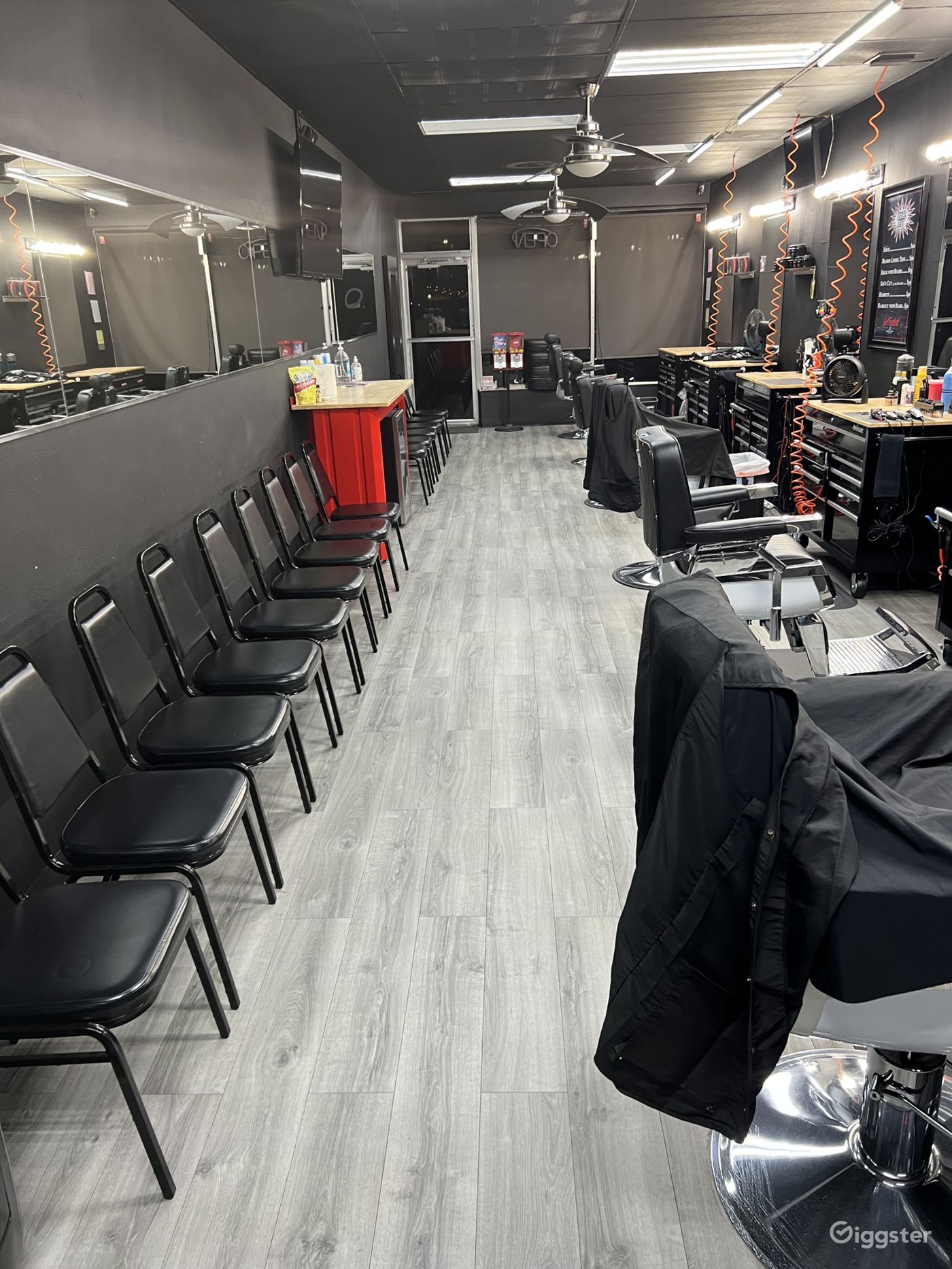Modern BARBER SHOP | Rent this location on Giggster