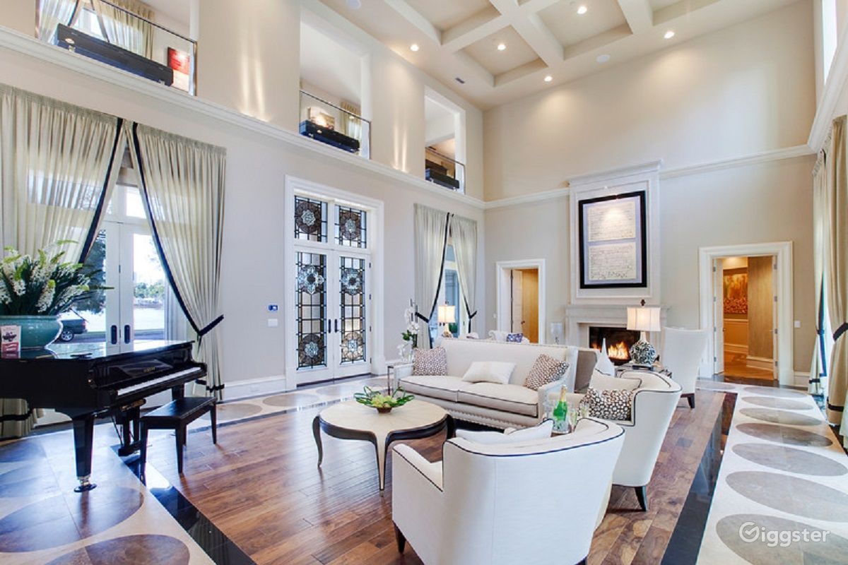 Orlando, Florida. Unique & Extra large rooms. | Rent this location on ...