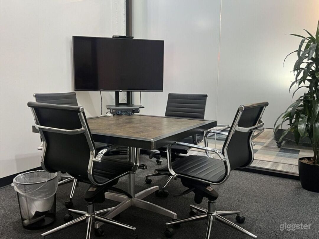 Mini Meeting Room 108 | Rent this location on Giggster