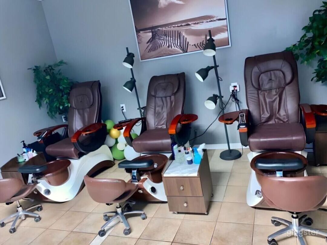 Quaint Nail Salon in Troy, MI | Rent this location on Giggster