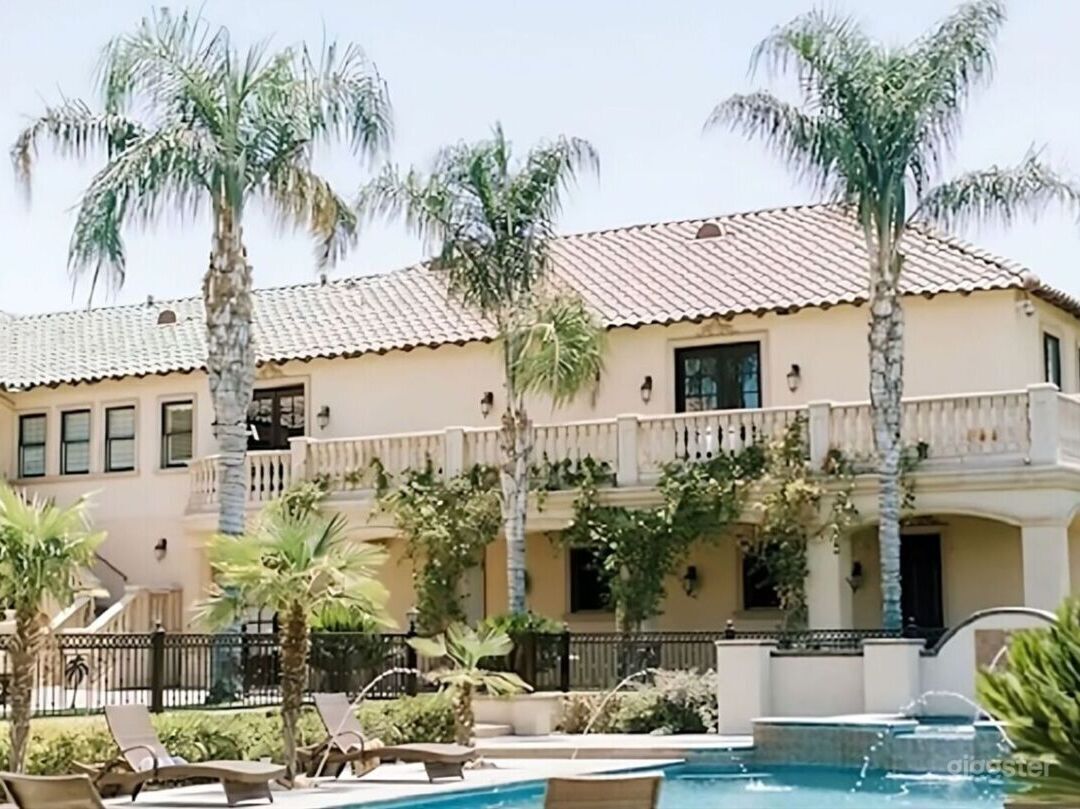 Lakeside Backyard Escape with Private Pool | Rent this location on Giggster