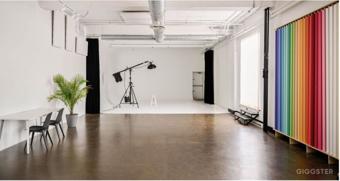 The Cyclorama Studio | Rent this location on Giggster