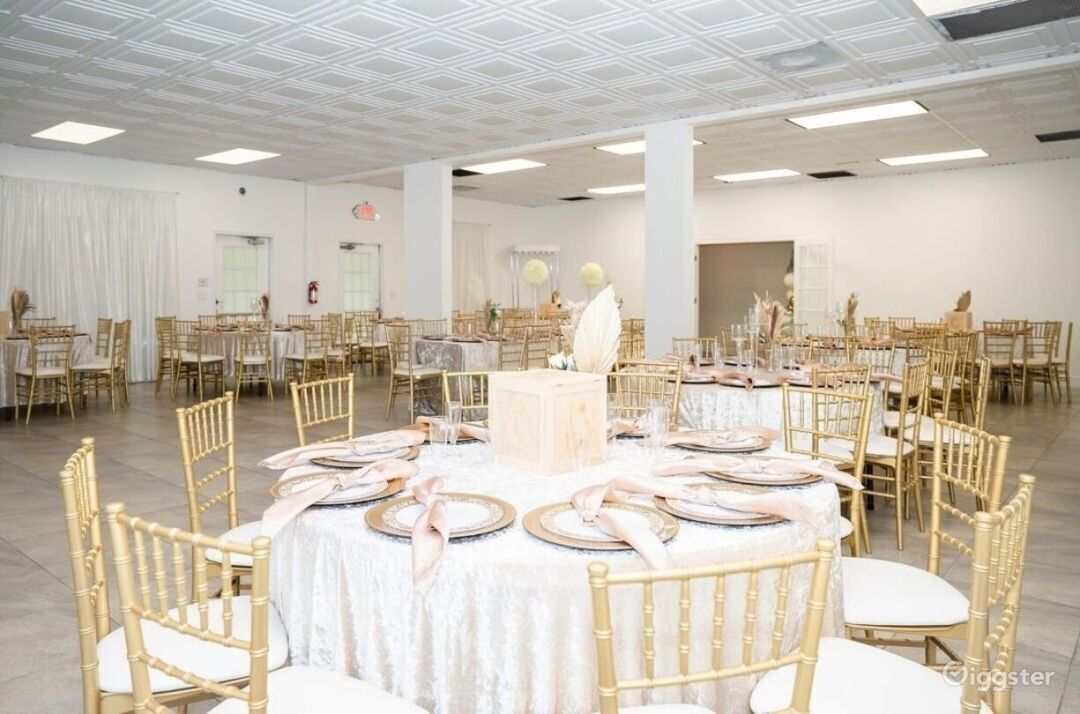 Lakefront Event Venue | Rent this location on Giggster