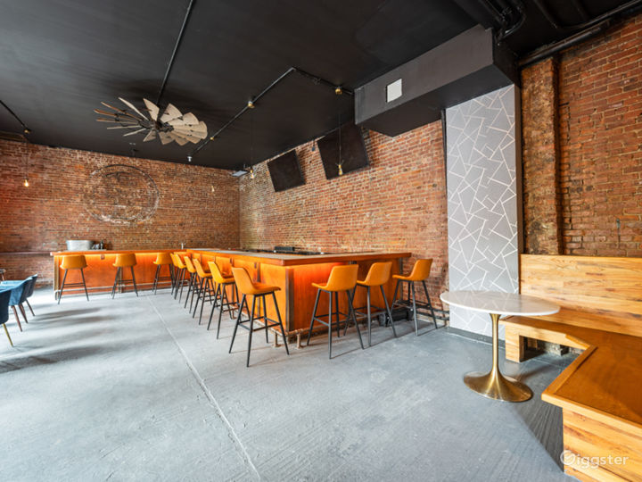 Spacious, Private Luxe Lounge w/ Exposed Brick | Rent this location on ...