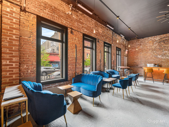 Private Luxe Lounge | Rent this location on Giggster