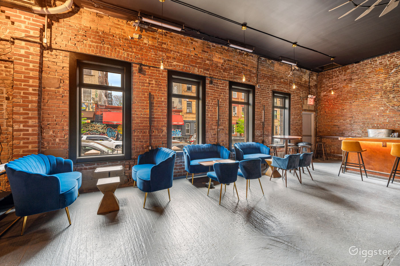 Saint James Spacious, Luxe Lounge w/ Exposed Brick | Rent this location ...
