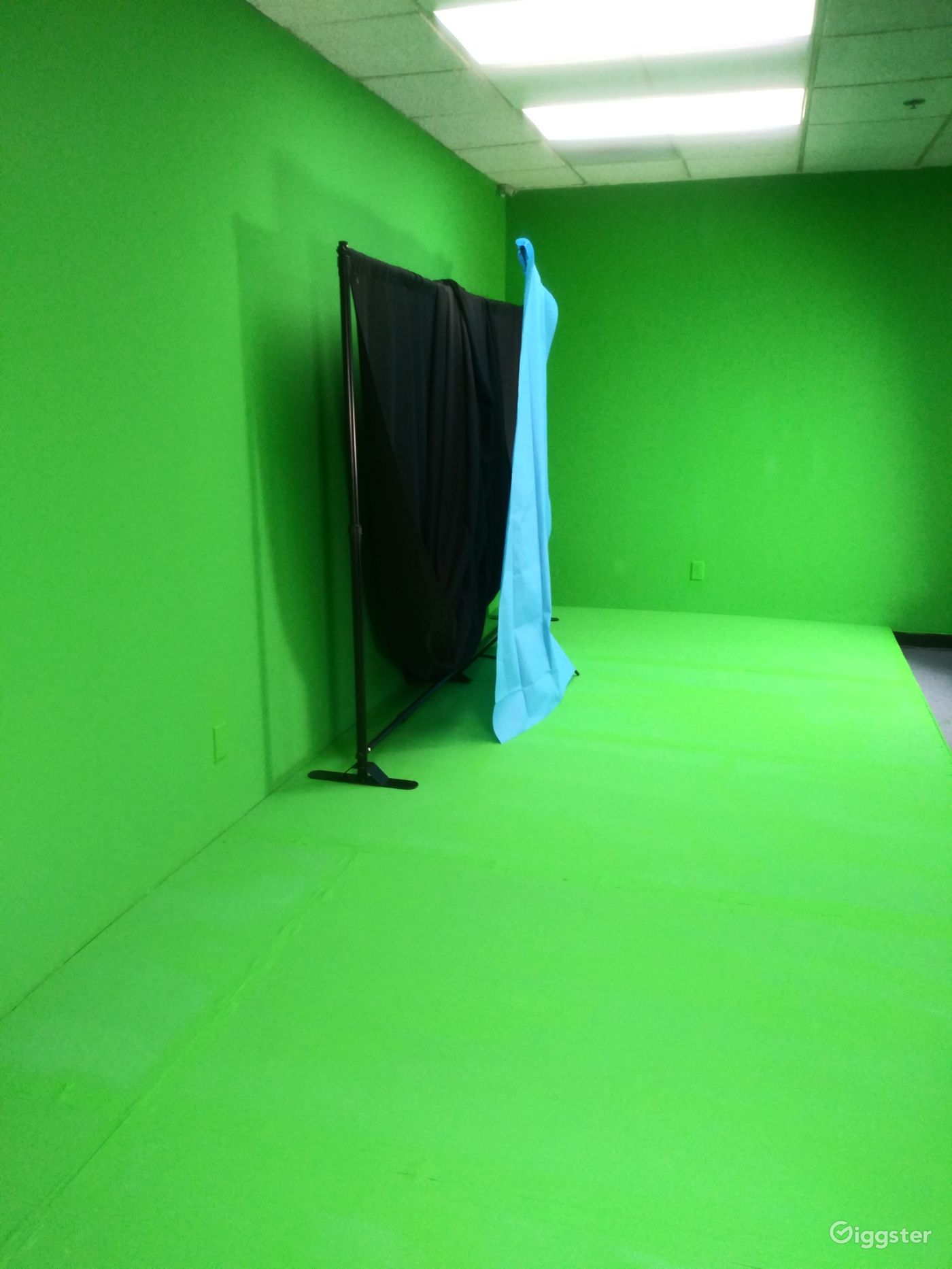Green Screen\Photography Studio & Recording Studio | Rent this location ...