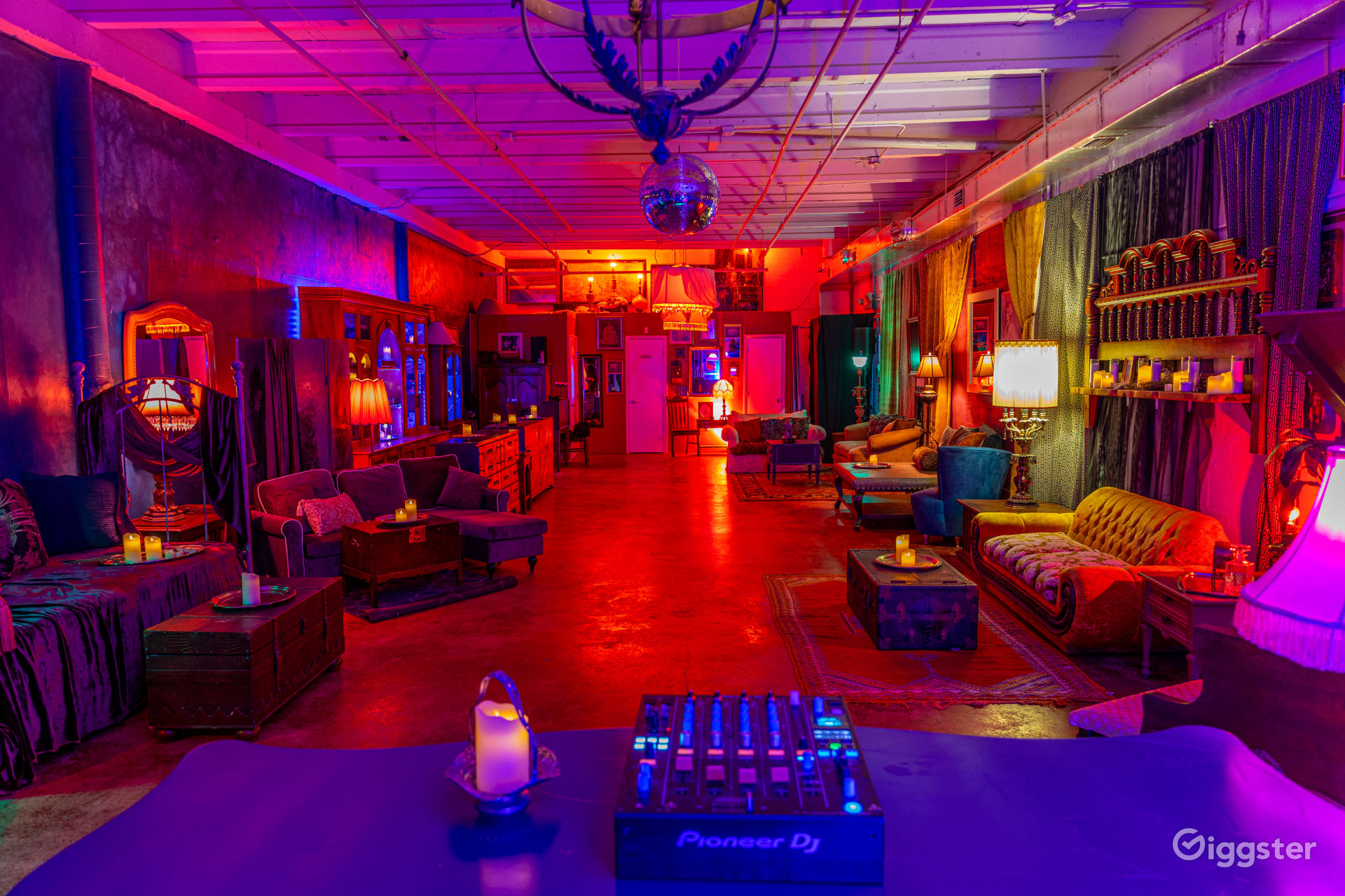 The BEST Party venues for rent in Miami, FL | Giggster