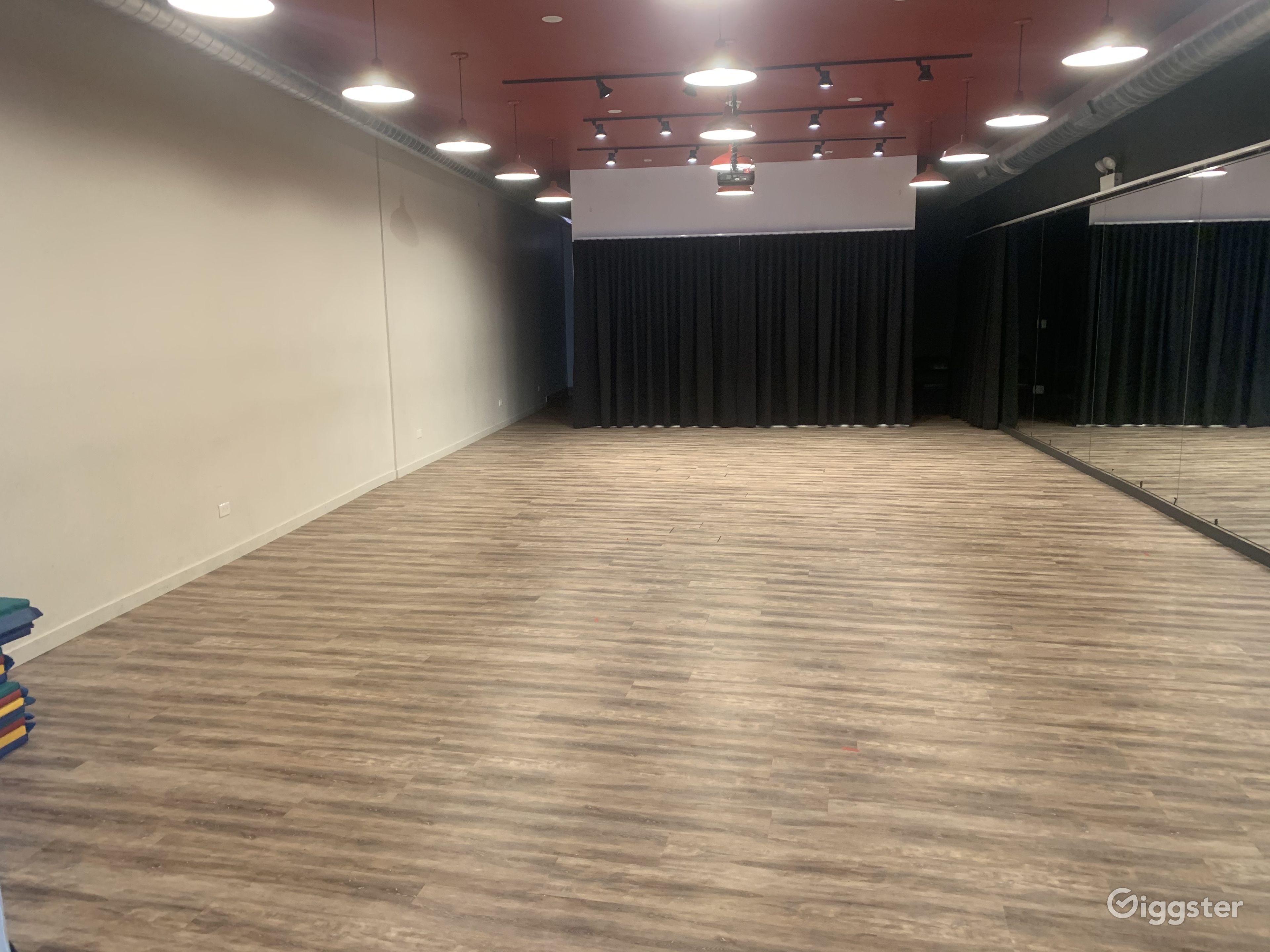 The BEST 10 Photo Studio venues in Chicago, IL | Giggster