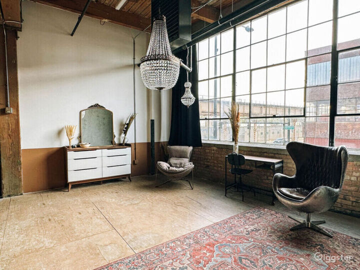 Loft Spotlights & Neon space | Rent this location on Giggster