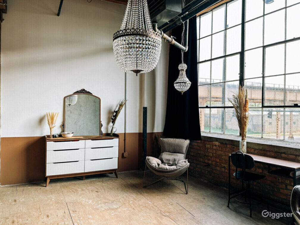 Loft Spotlights & Neon space | Rent this location on Giggster