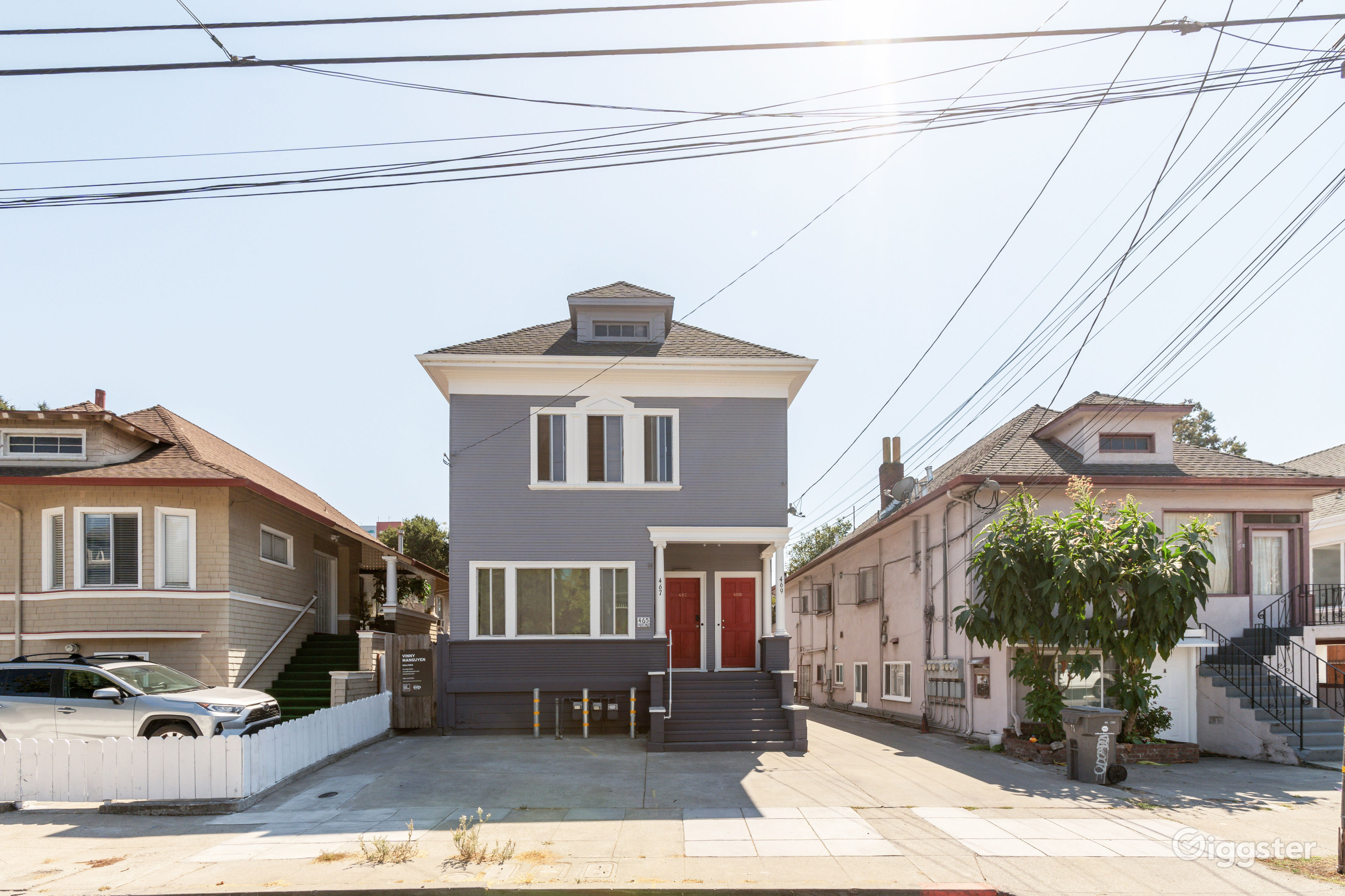 Swanky Edwardian Duplex with a Charming Cottage | Rent this location on ...