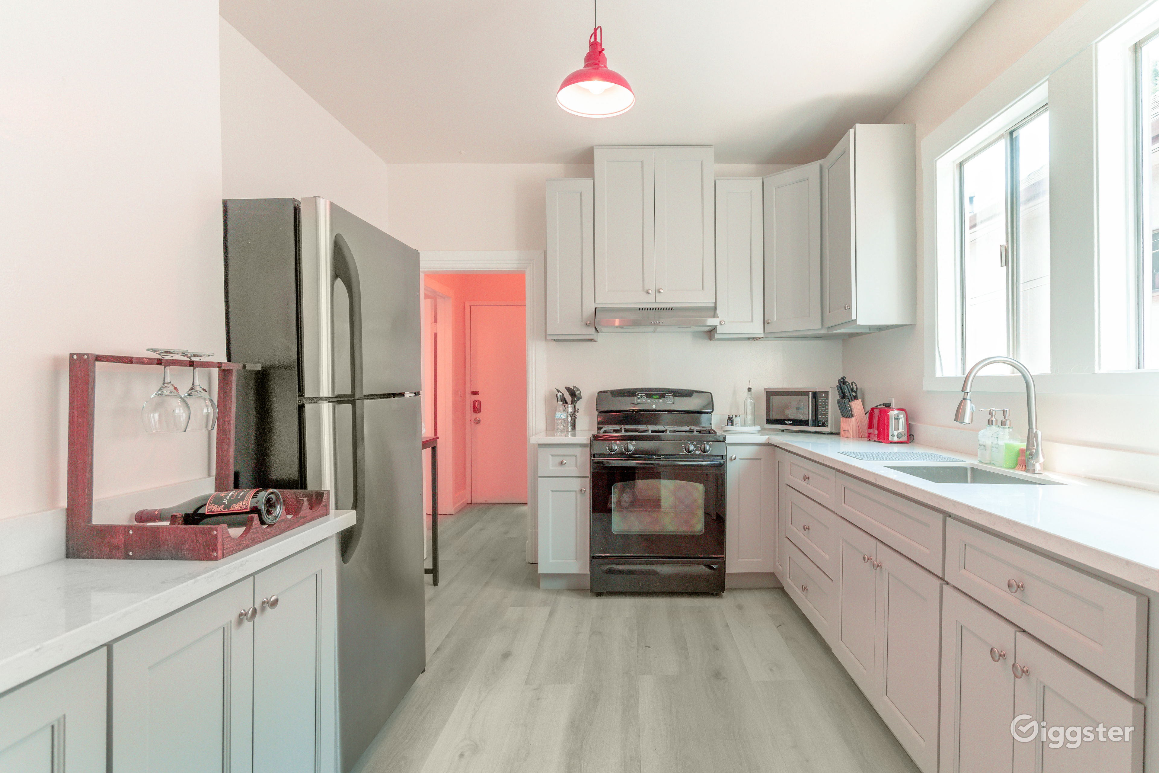 Swanky Edwardian Duplex with a Charming Cottage | Rent this location on ...