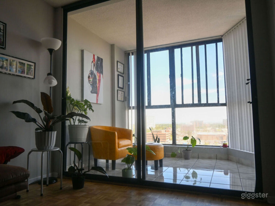 Cozy Minimal Studio – Flexible Space for Film, Photo | Rent this ...