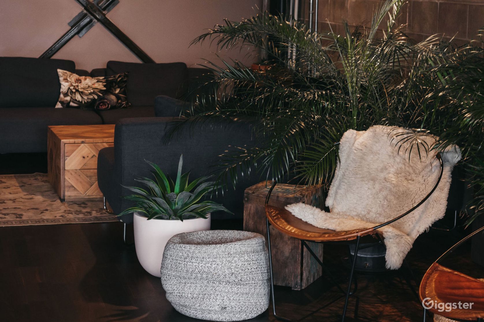 Beautiful Studio Event Space w/ Natural Light | Rent this location on ...