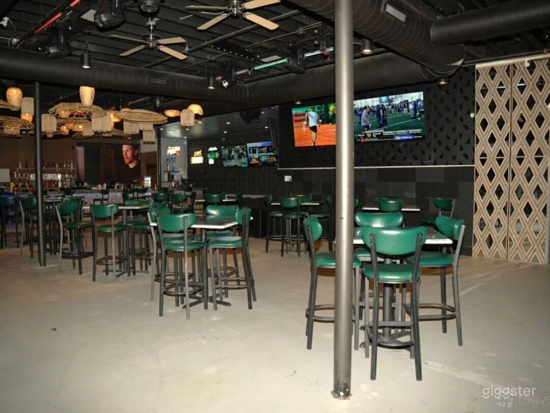 Spacious Venue with Large Dance Floor & VIP Booths | Rent this location ...
