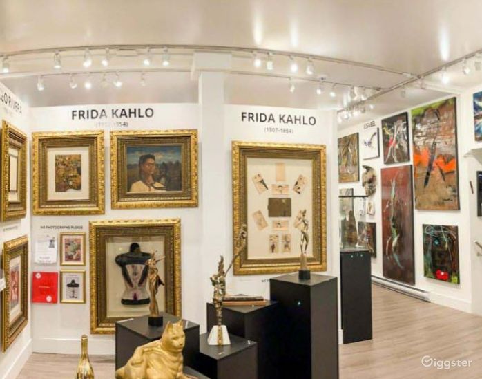 Astounding Art Gallery | Rent this location on Giggster