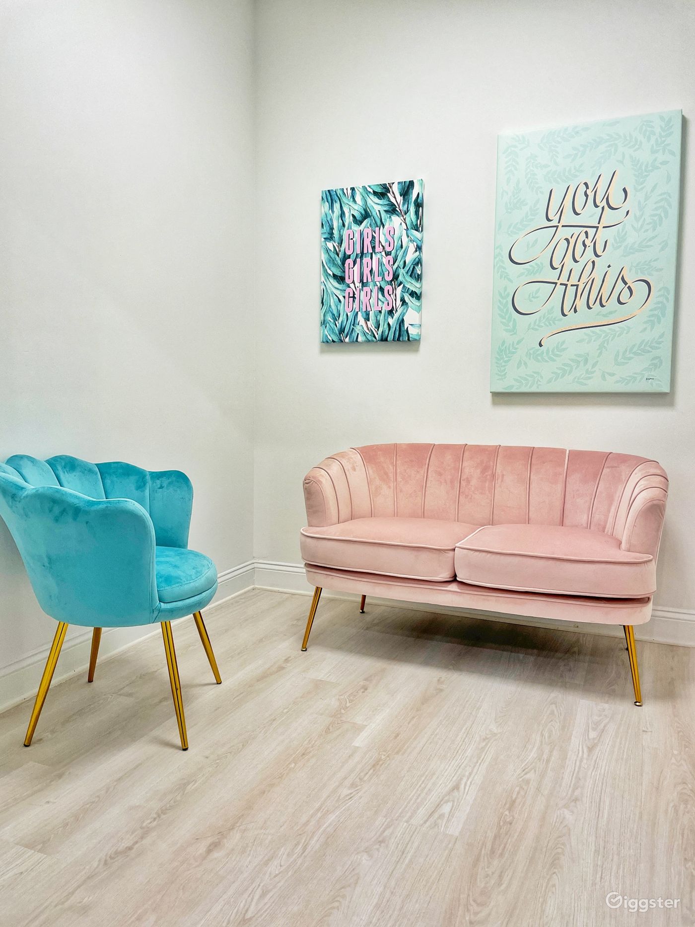 Youtube room in Atlanta | Rent this location on Giggster