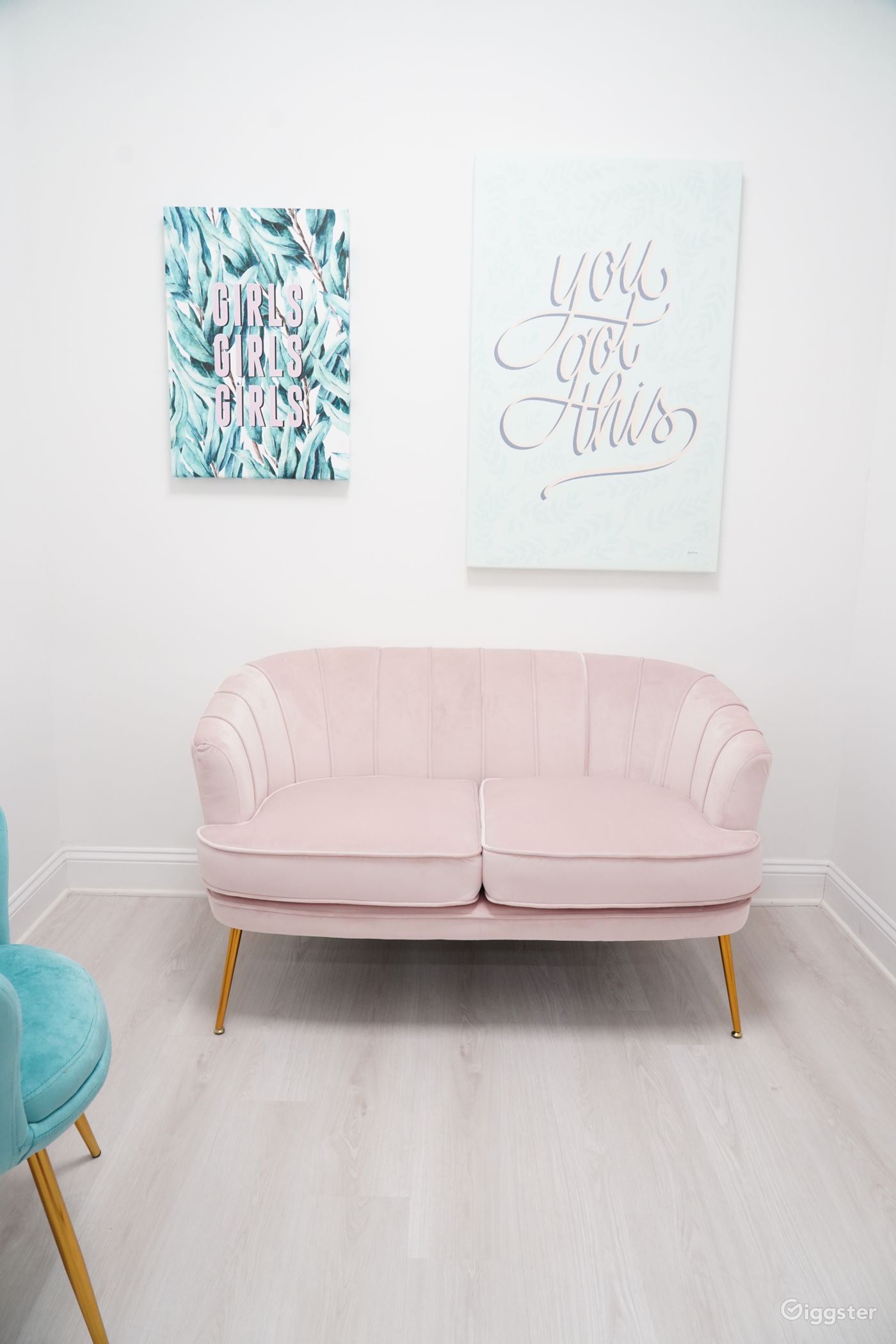 Youtube room in Atlanta | Rent this location on Giggster