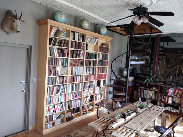 Williamsburg Library in a 1920's Warehouse | Rent this location on Giggster