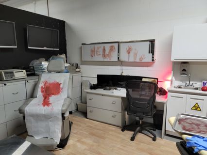 Medical Lab/Drs office/Science Lab tons of props! | Rent this location ...