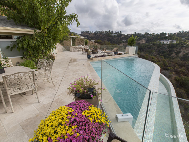 BelAir Infinity Pool & Spa Overlooking the Ocean | Rent this location ...
