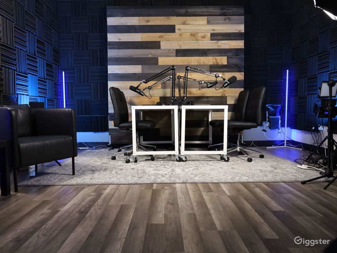 Professional Podcast Studio in LA Area | Rent from $150/hr | Giggster