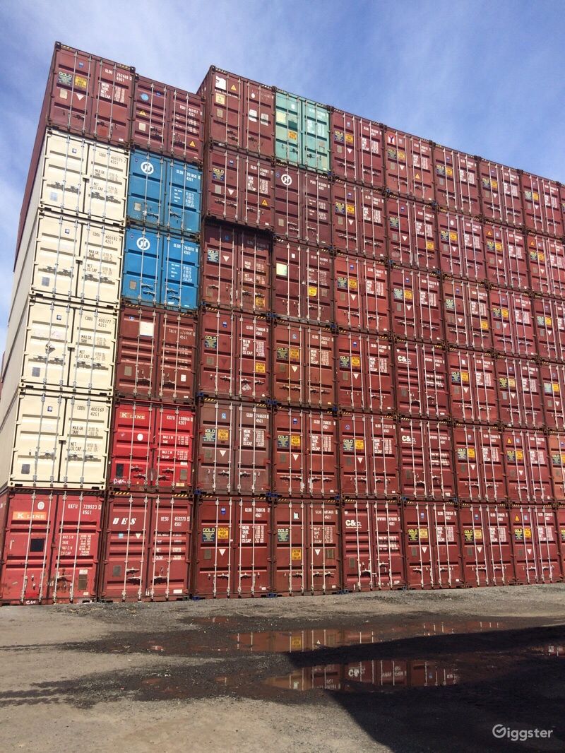 Massive Industrial Container Yard | Rent this location on Giggster