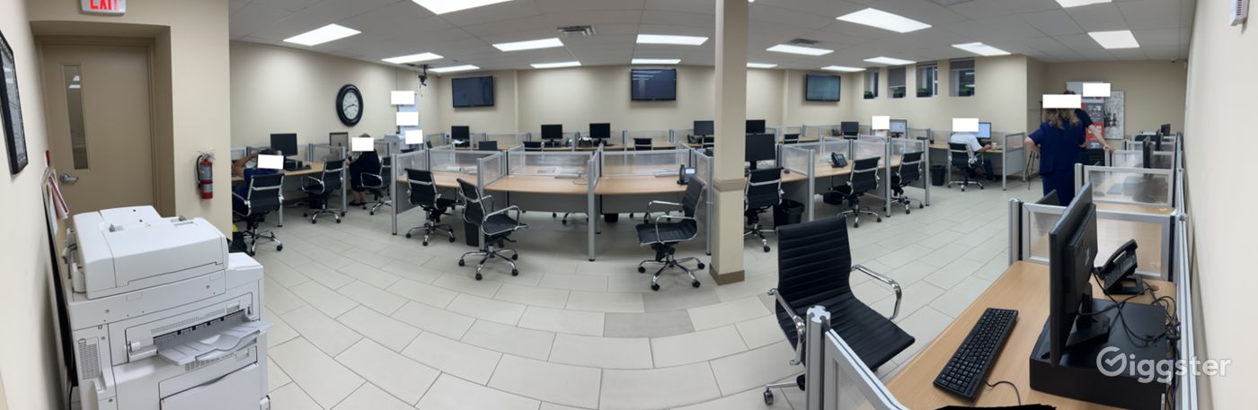 Call Center And Bullpen | Rent this location on Giggster