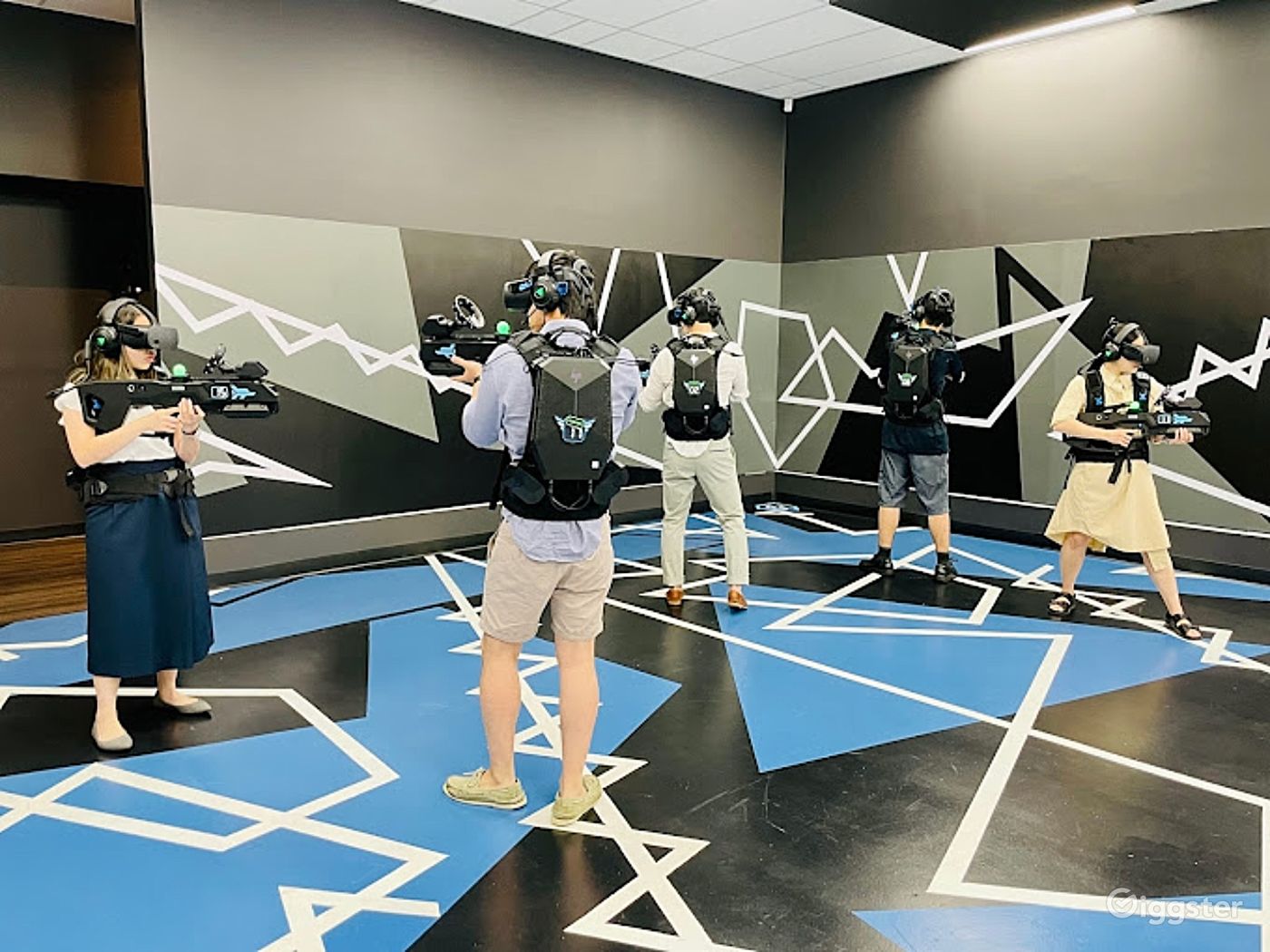 VR Game Arena + Virtual Bar | Rent this location on Giggster