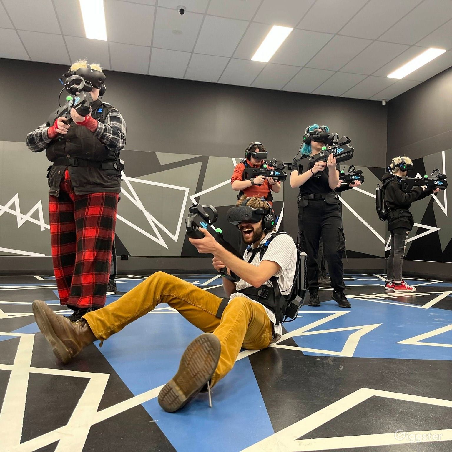 VR Game Arena + Virtual Bar | Rent this location on Giggster