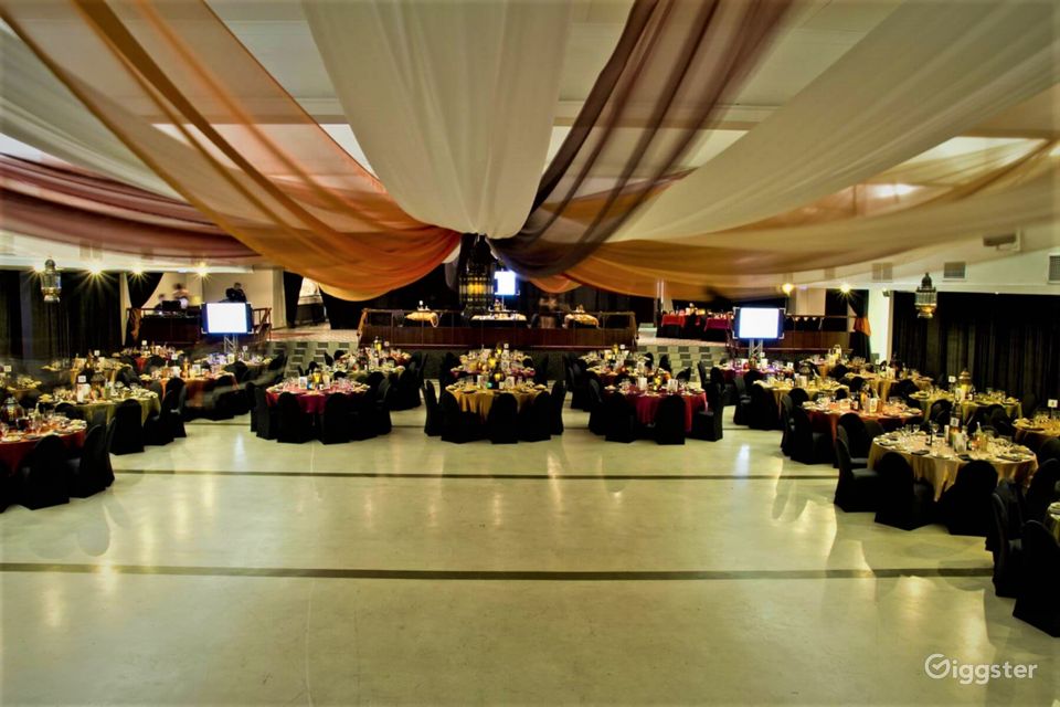 Fully Equipped "ITALIAN CLUB" in Perth | Rent this location on Giggster