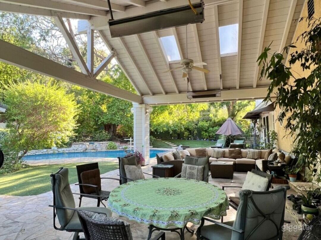 Country Setting in City! Pool & Greenhse. Cov.Pat. | Rent this location ...