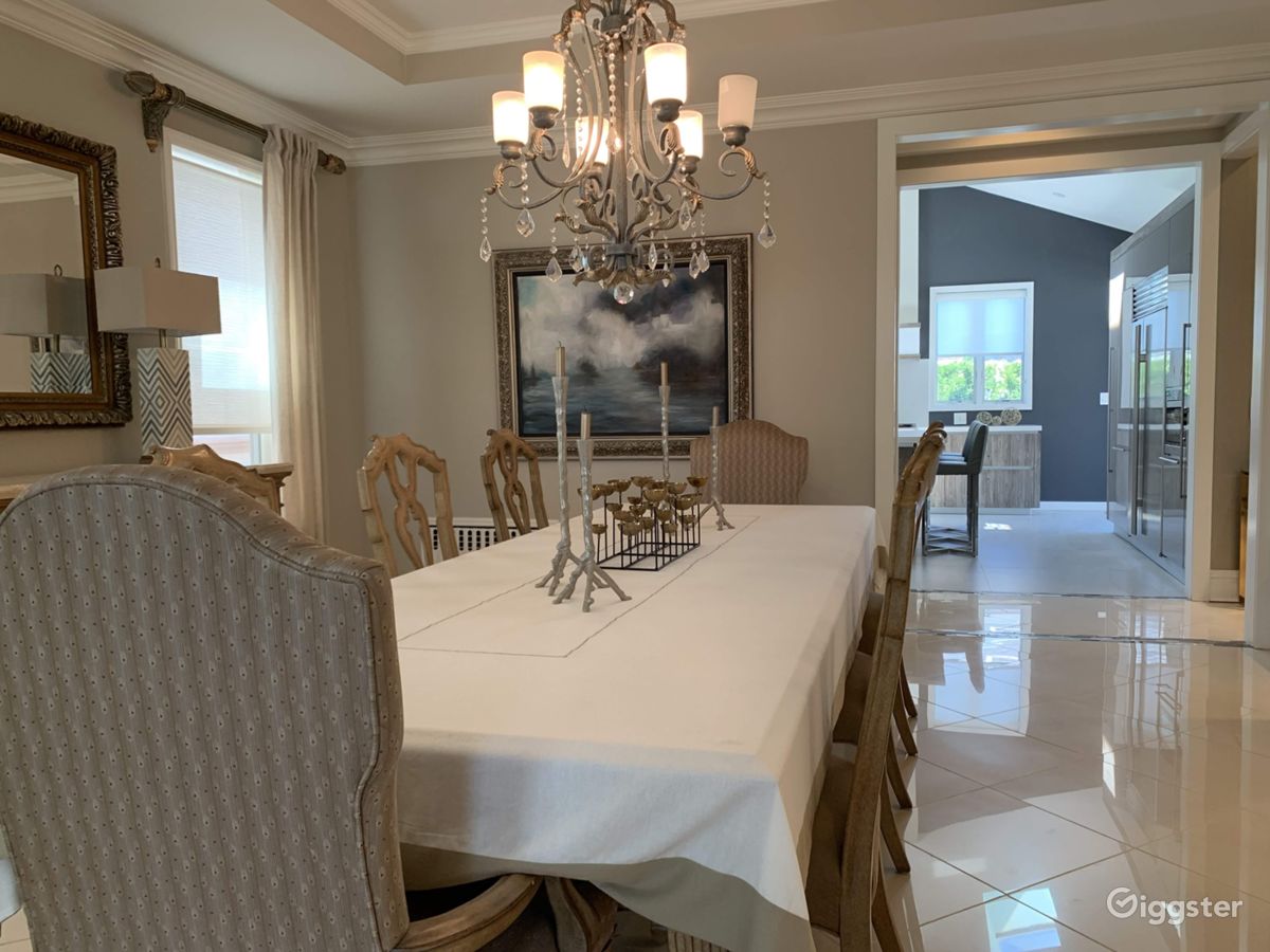 Glamorous House | Rent this location on Giggster