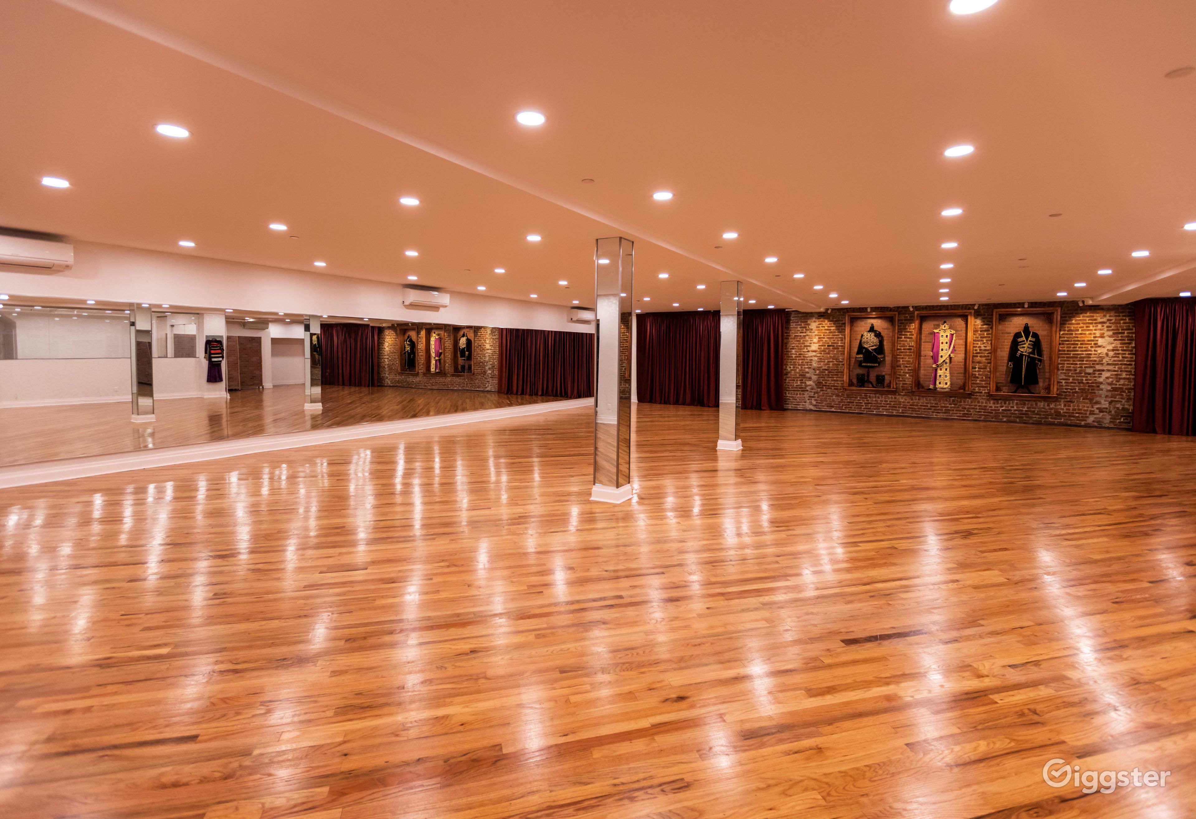 Huge Event Space in Brooklyn for every occasion | Rent this location on ...