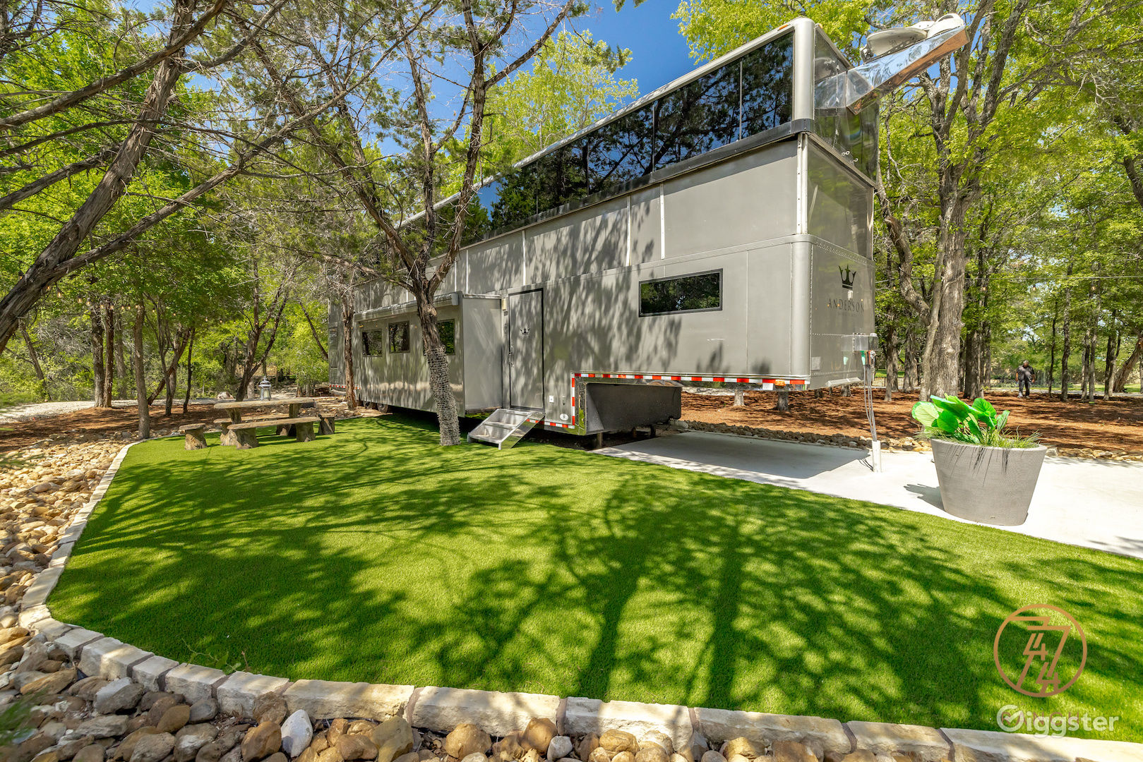 7744 Ranch | Rent this location on Giggster