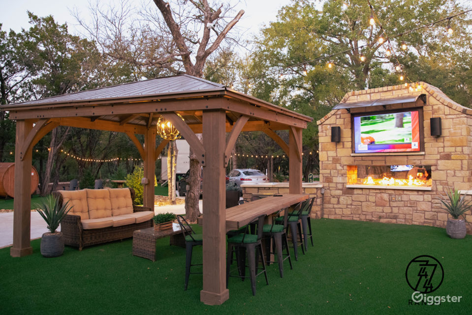 7744 Ranch | Rent this location on Giggster