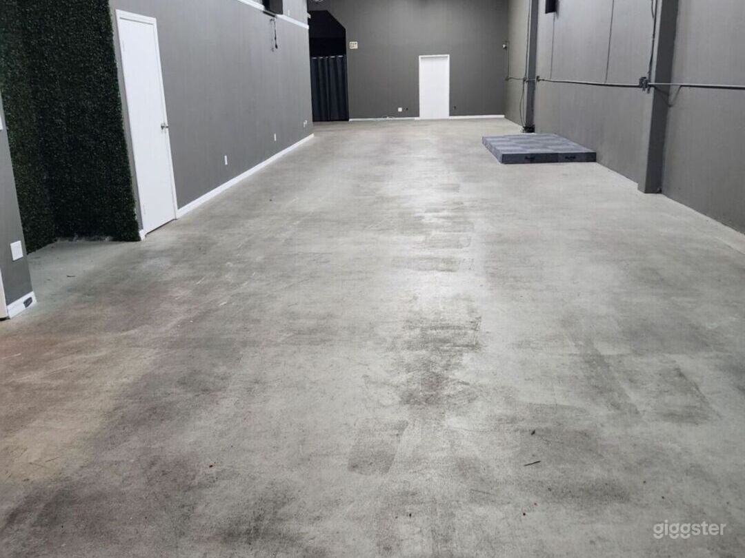Versatile Industrial-Style Event Venue | Rent this location on Giggster