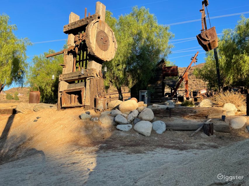 Cyclorama Green Screen & Photo Studio including Outdoor Sets | Rent ...