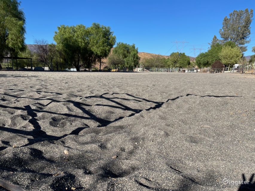 Cyclorama Green Screen & Photo Studio including Outdoor Sets | Rent ...