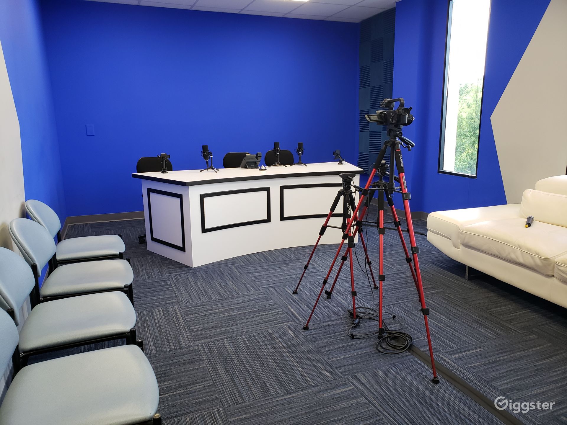 Podcasting Studio A in Atlanta | Rent this location on Giggster